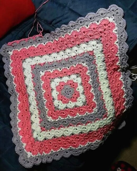 Shell Stitch Baby Blanket Pattern - Crochet Lover